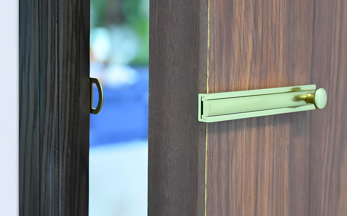 Persiapan Mudik, Tips Memilih dan Memasang Grendel | Trans Home ...